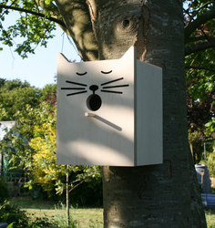 Cosy homes for birds: brilliant bird houses for your garden - Cosy Home ...